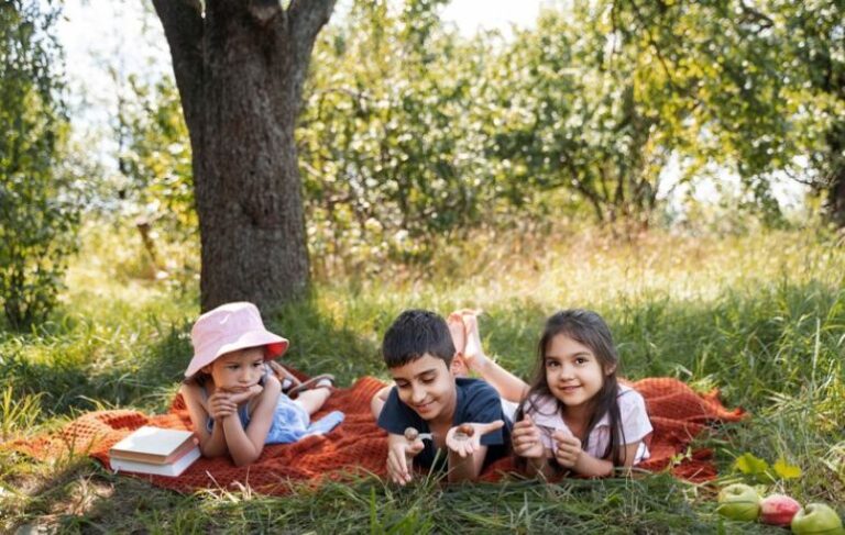 30 Fun Outdoor Activities for Kindergarten